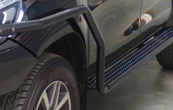 Steel Side Steps and Rails to suit Toyota Landcruiser 79 Series Single